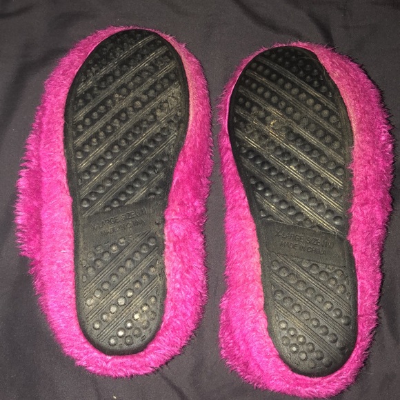 Shoes | Hot Pink Slippers | Poshmark